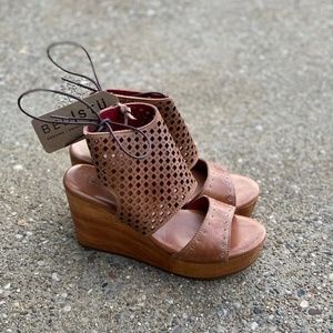 Bed Stu | Shoes | Bed Stu Enid Sandal Platform Wedge Heel Tan | Poshmark